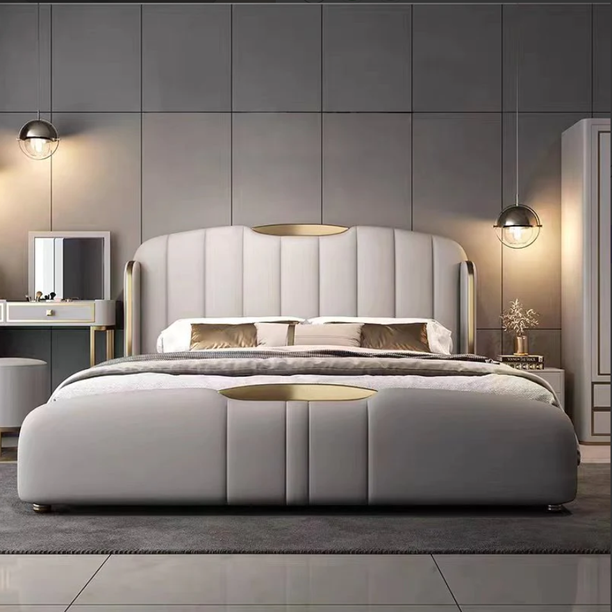 Aahed Metropolis Upholstered bed – Indian Nest